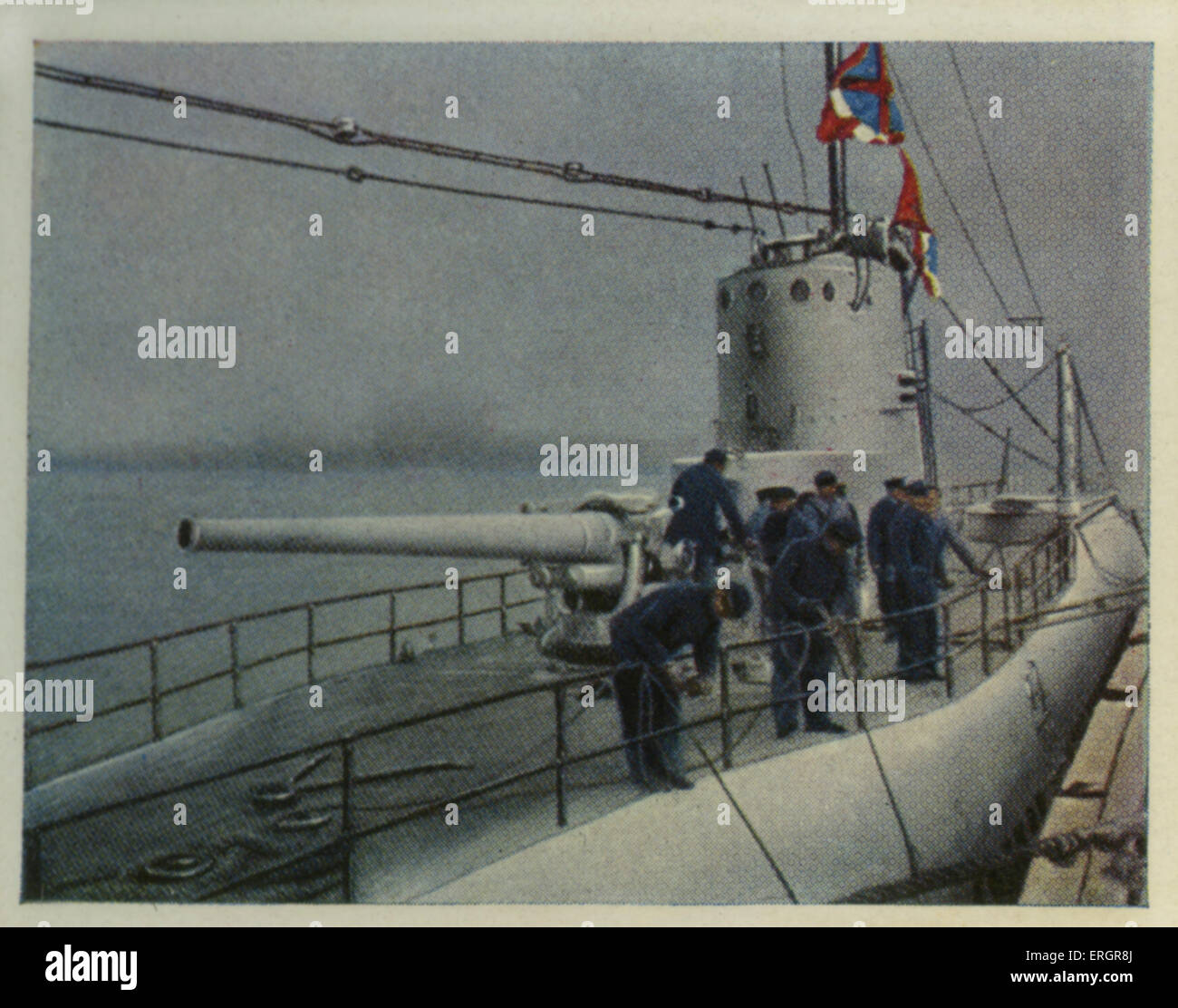 Sous-marin américain (U-boat) V 4 Argonaut. Avec des armes à feu de ...