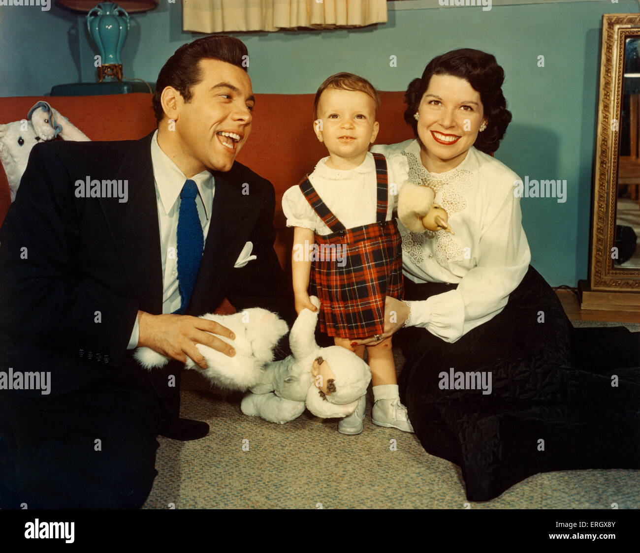 Mario Lanza en famille : Publicité photo. ML : ténor américain et ...