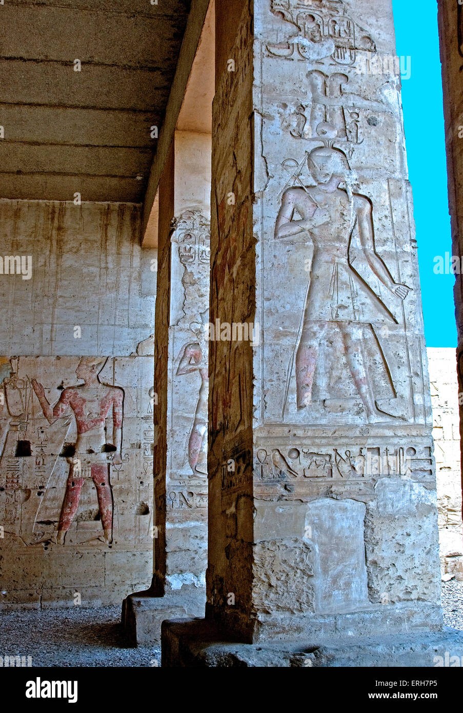 Temple abydos egypt Banque de photographies et d’images à haute ...