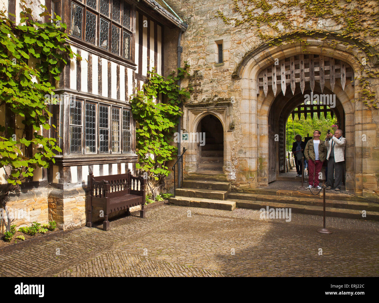 Hever castle interior Banque de photographies et d’images à haute ...