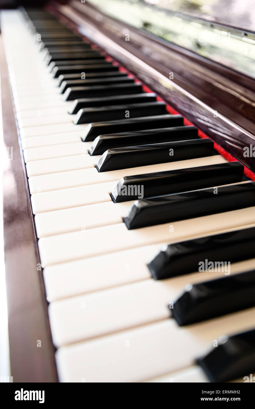 Clavier de piano Banque de photographies et d’images à haute résolution ...