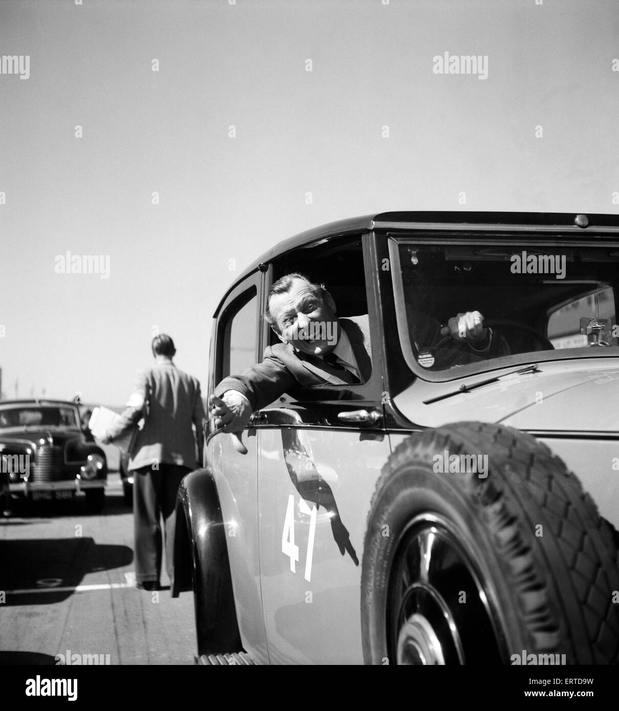 Course à Goodwood, Richard Murdock dans sa Rolls Royce qui il a conduit ...