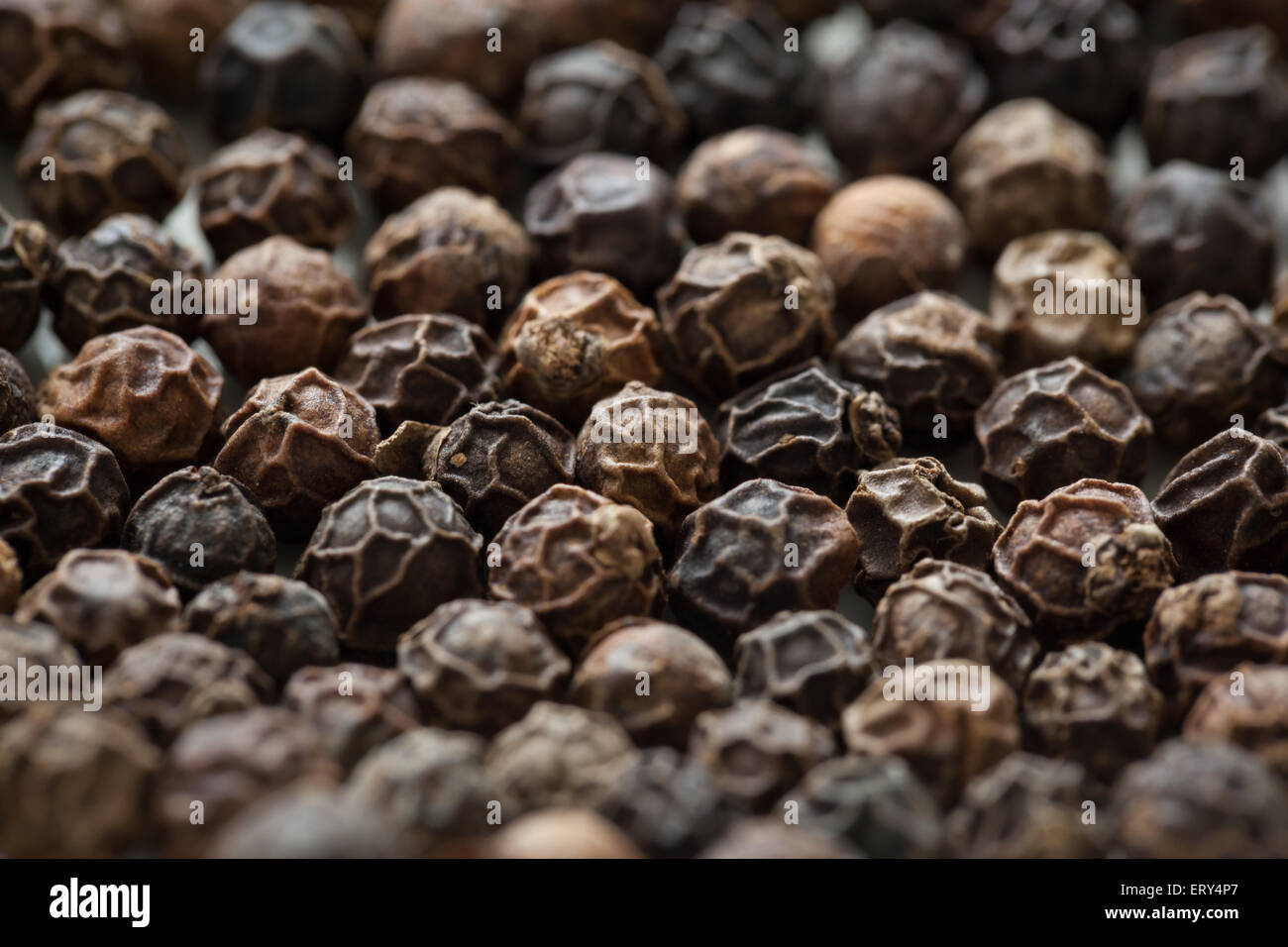 Texture de grains de poivre noir Banque de photographies et d’images à ... Texture de grains de poivre noir Banque de photographies et d’images à ...