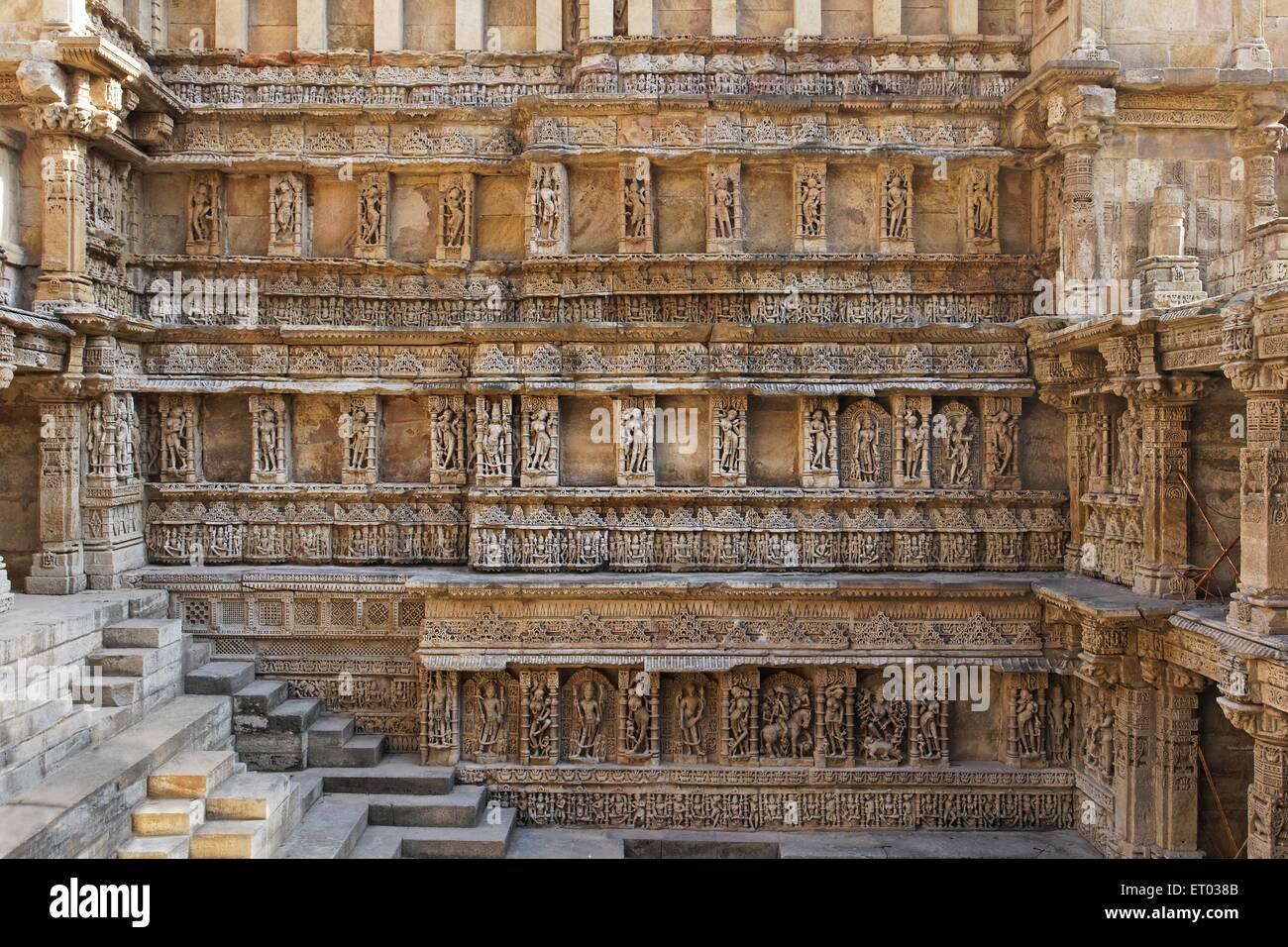 Rani ki vav Banque de photographies et d’images à haute résolution - Alamy