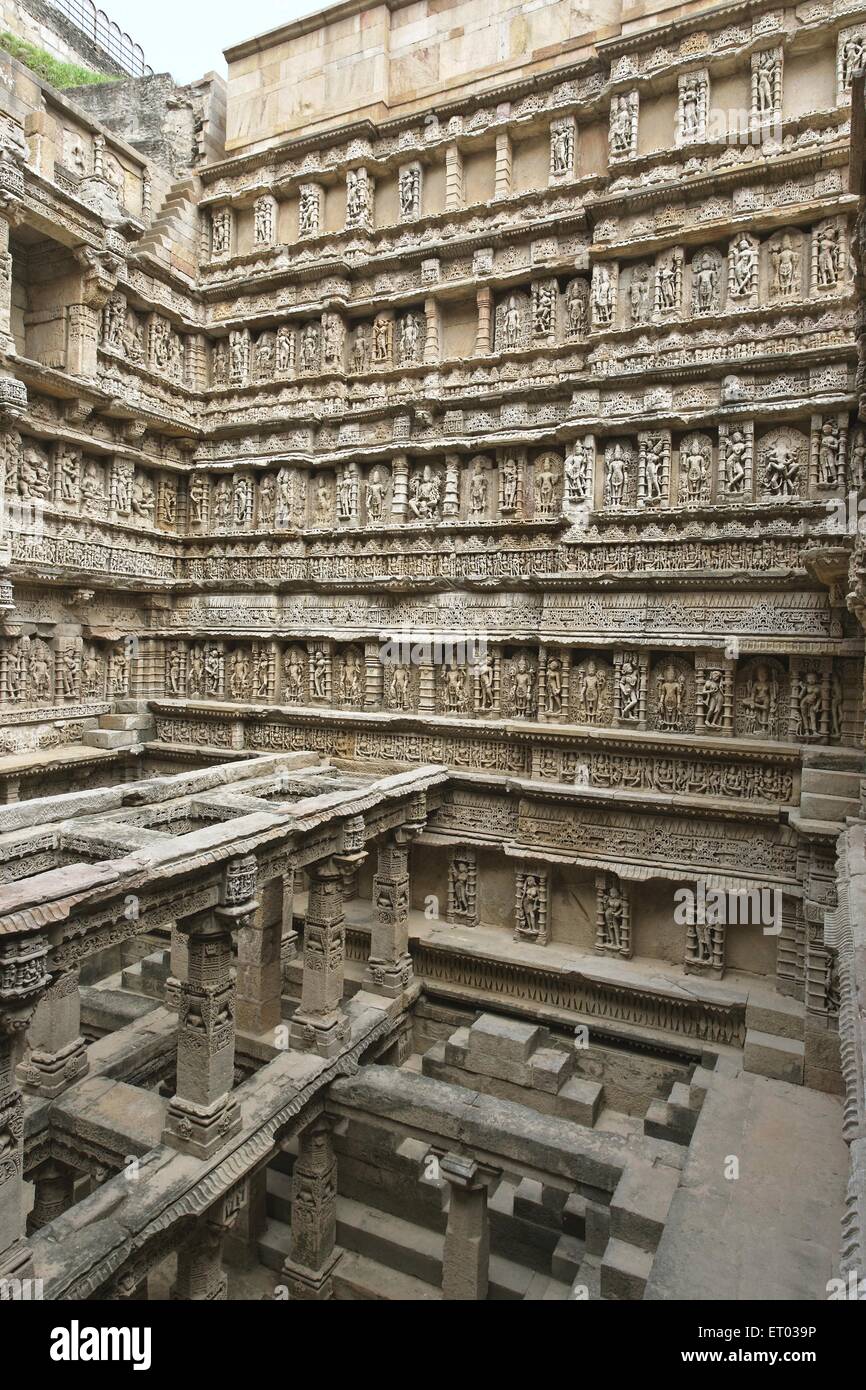 Ranki Vav ; Ranki Vav ; pas bien ; pas bien ; Patan ;Gujarat ; Inde ...