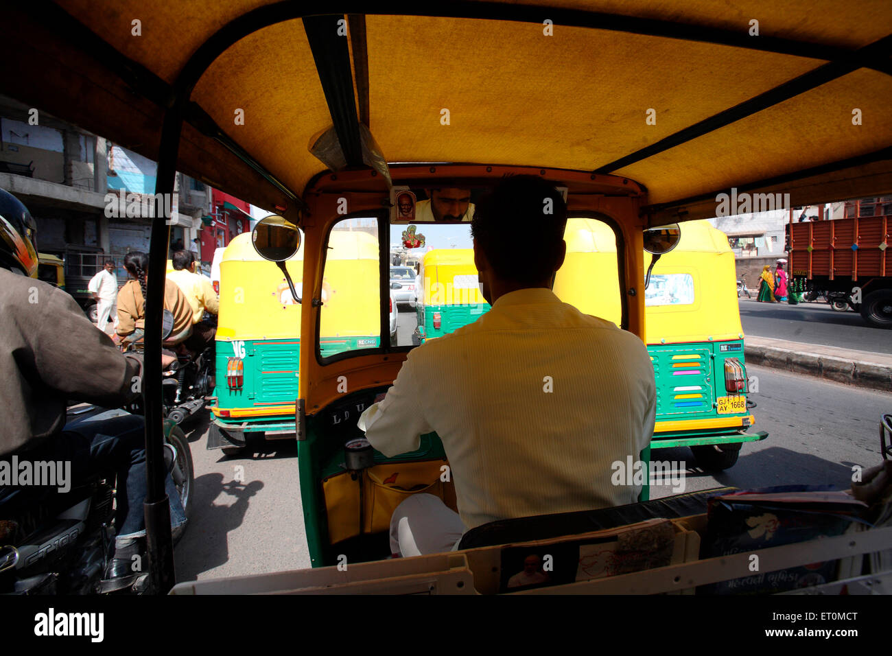 Three wheeler Banque de photographies et d’images à haute résolution ...