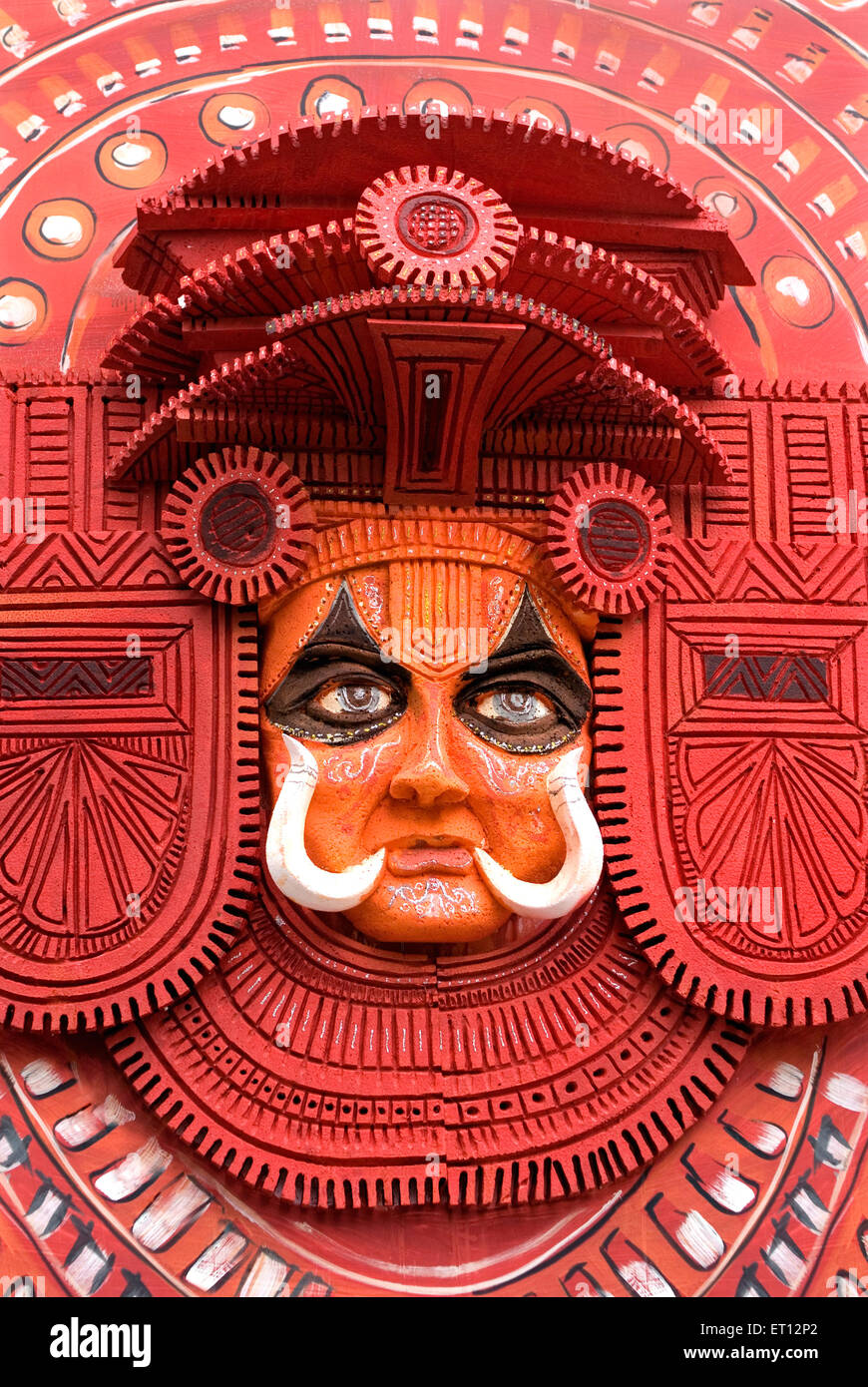 Danse folklorique Theyyam, Festival de l'Onam, Trivandrum ...