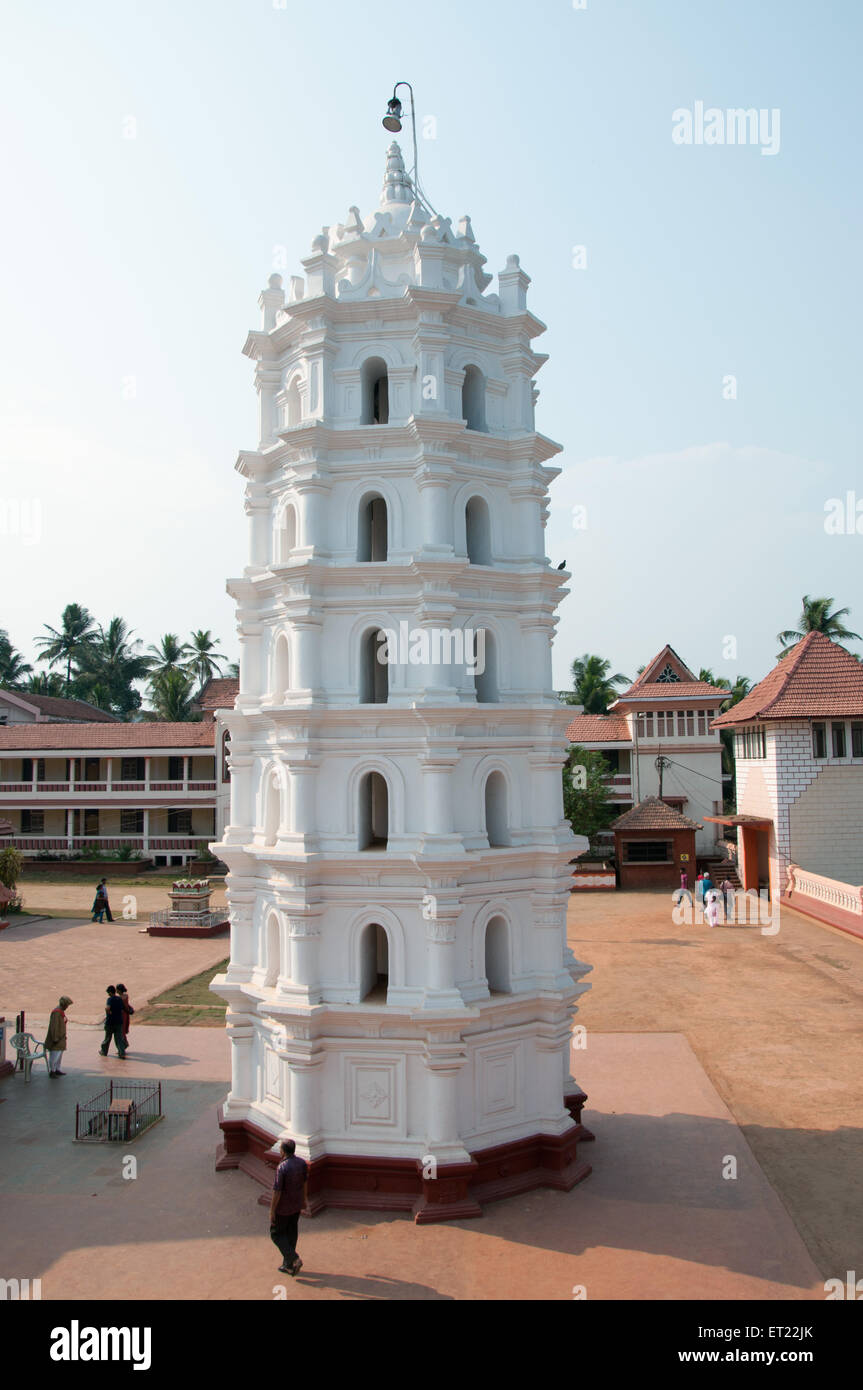 Shantadurga temple Banque de photographies et d’images à haute ...