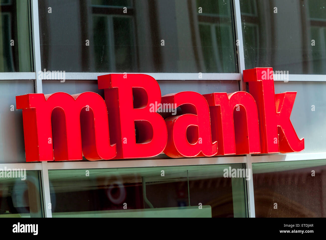 Signe mbank Banque de photographies et d’images à haute résolution - Alamy