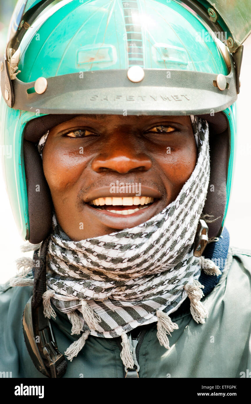 Chauffeur de taxi africain Banque de photographies et d’images à haute ...