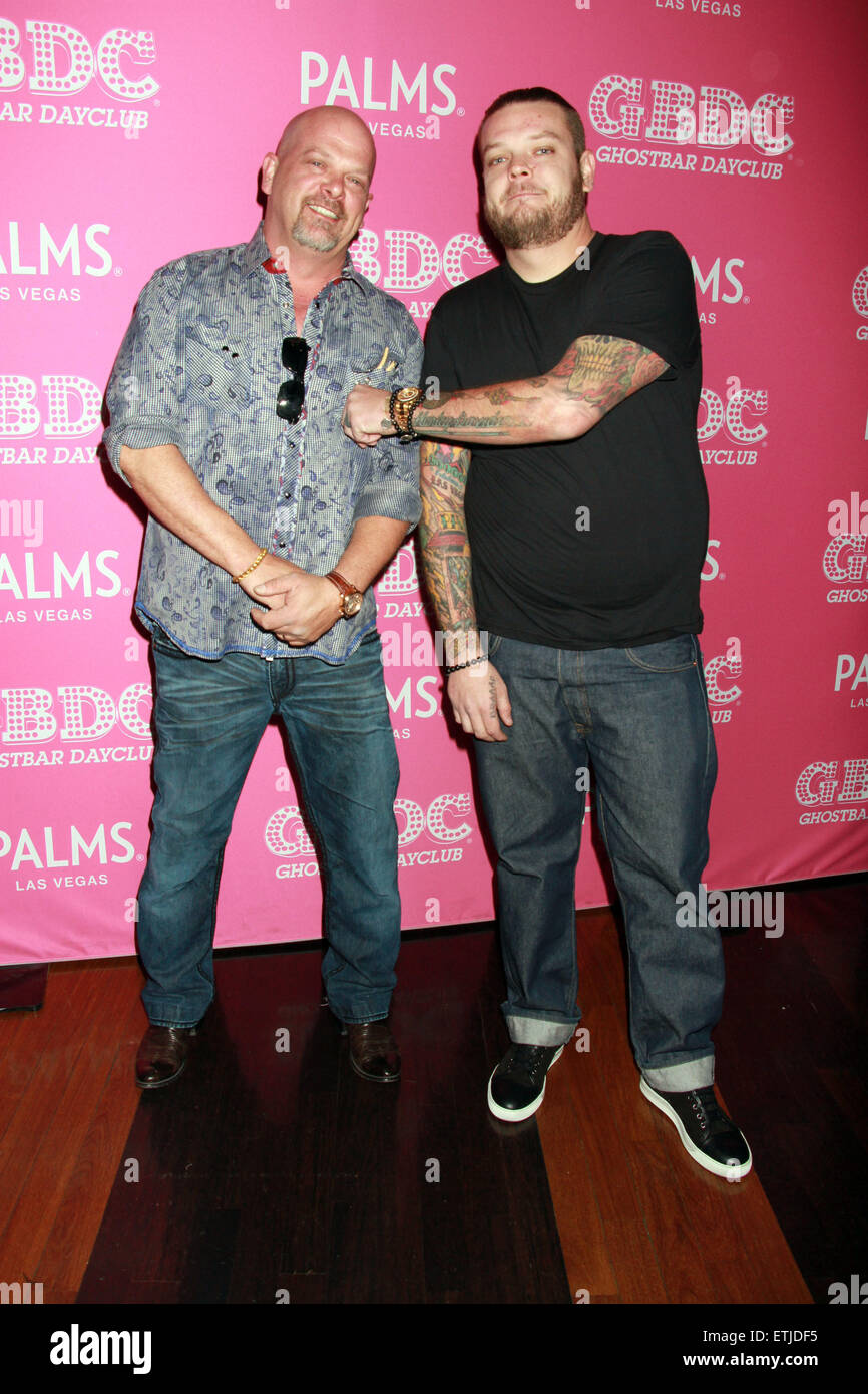 Austin 'Chumlee' Russell fait ses débuts à l'intérieur Dayclub Ghostbar ...