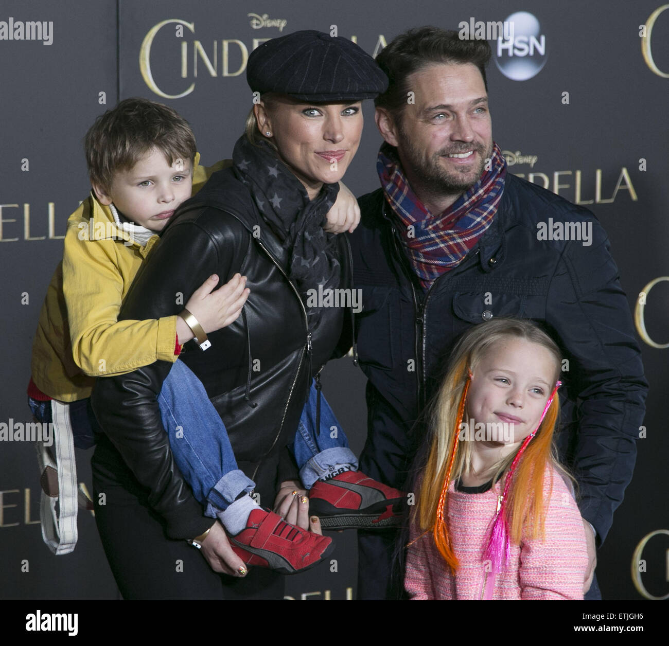 Jason priestley and family Banque de photographies et d’images à haute ...