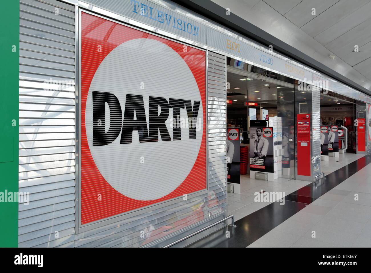 Calais france cite europe shopping Banque de photographies et d’images ...