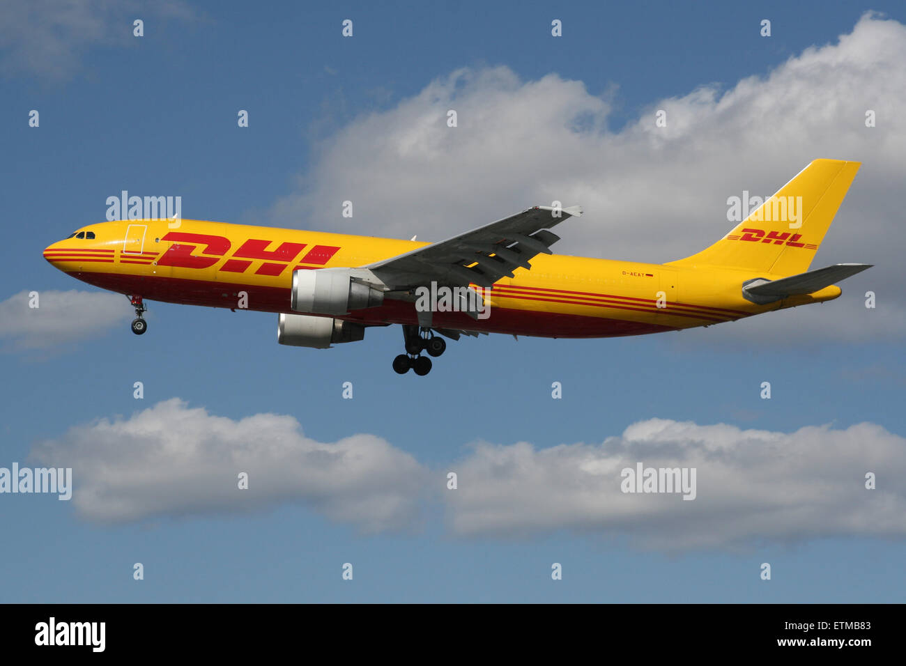 Dhl express Banque de photographies et d’images à haute résolution - Alamy