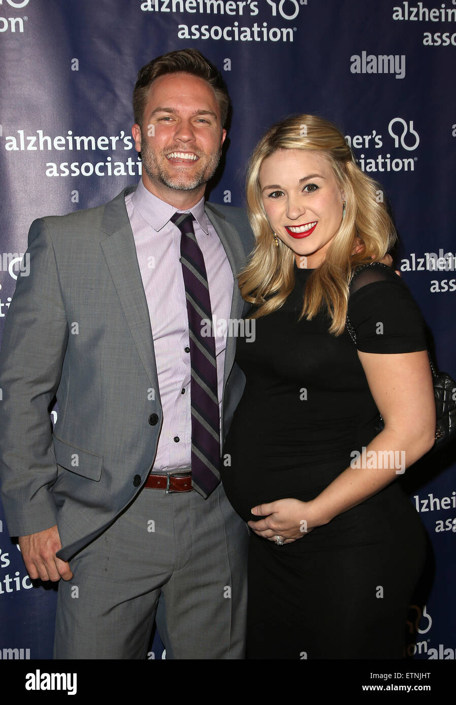 Scott porter and kelsey mayfield Banque de photographies et d’images à ...