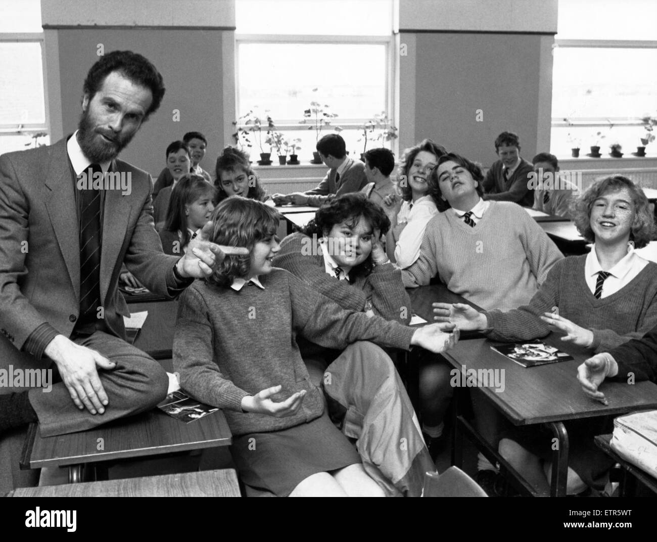 Communiquer en classe Banque d'images noir et blanc - Alamy