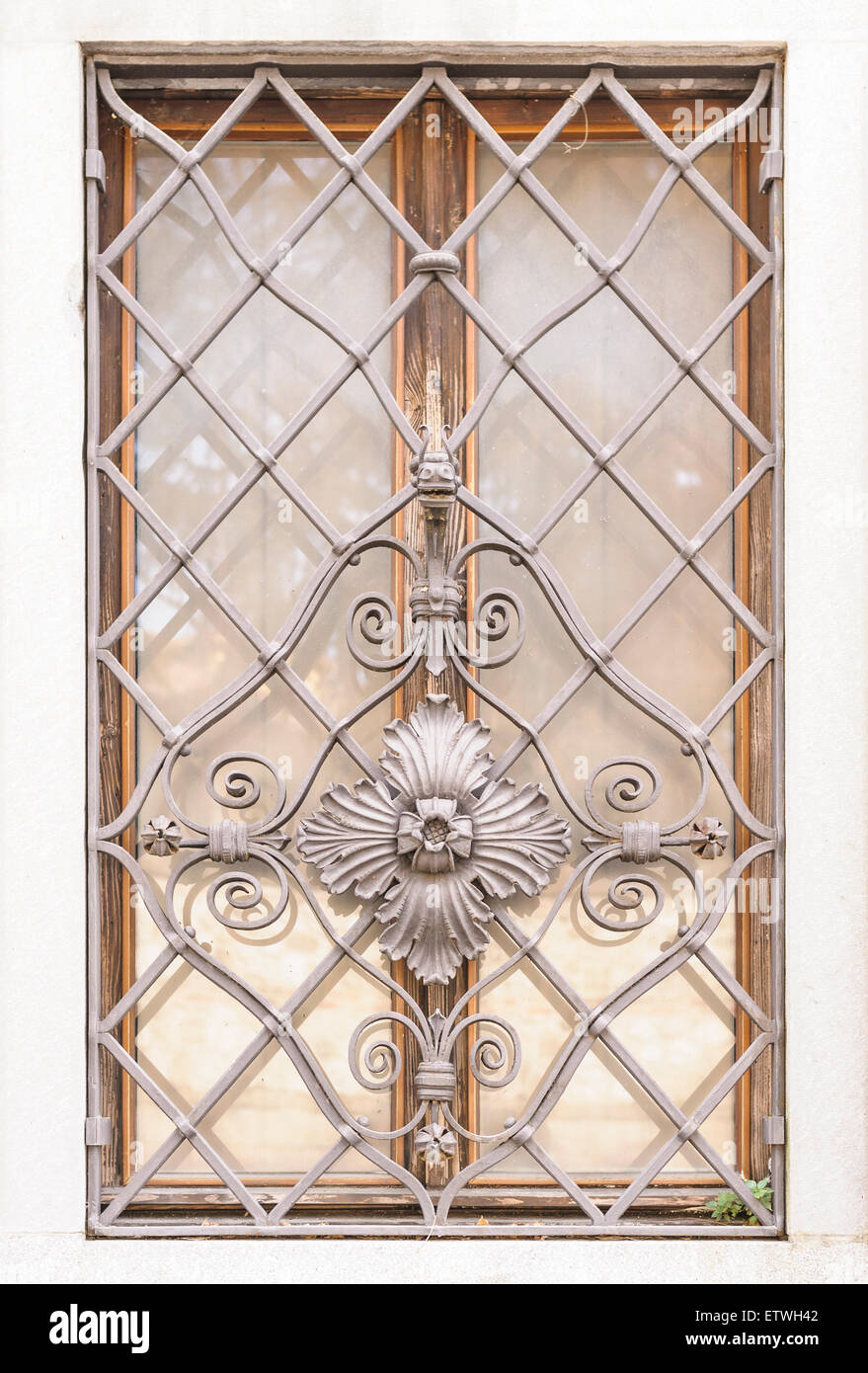 Clôture de maison de style ancien Banque de photographies et d’images à ...