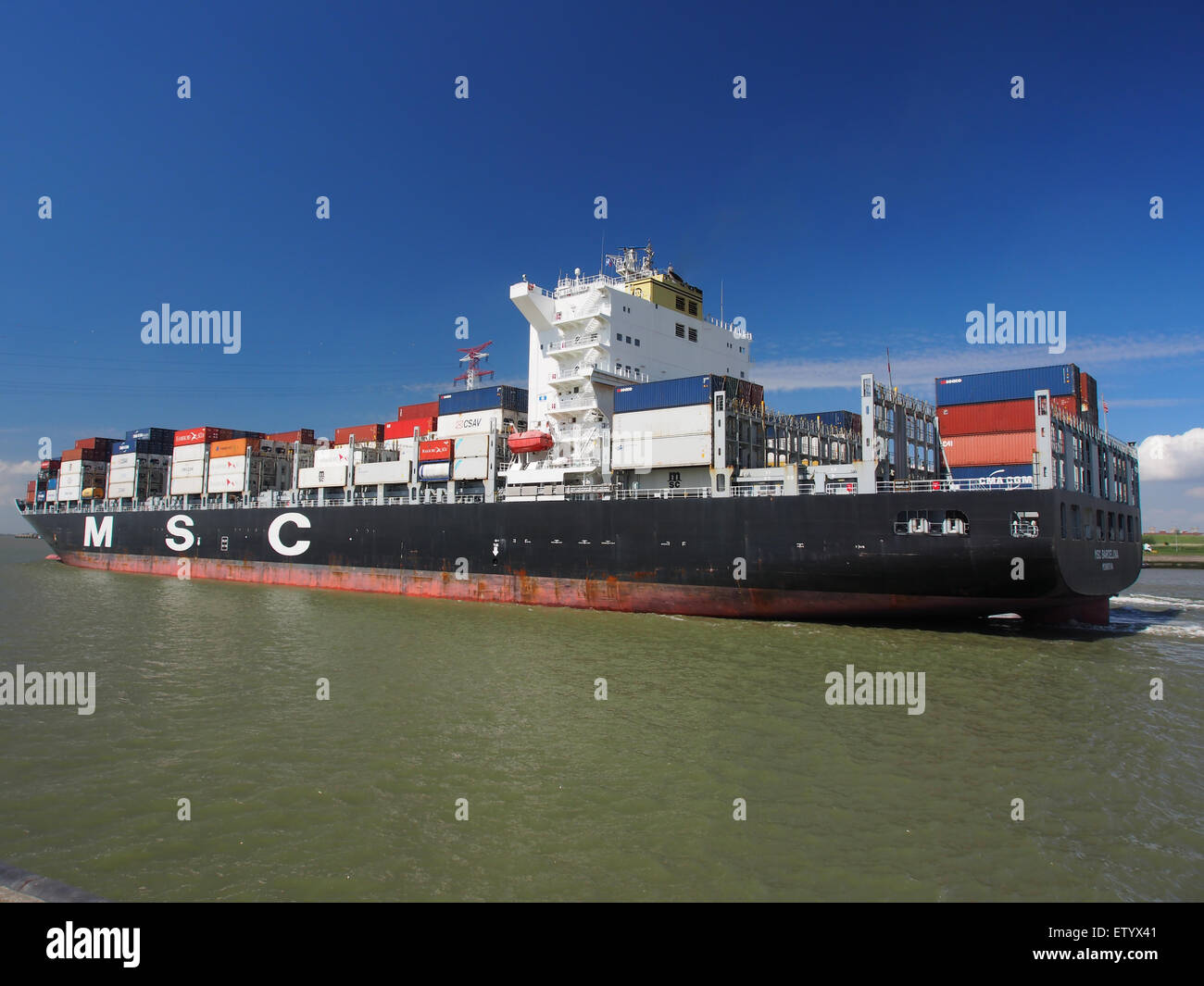 Porte conteneurs msc Banque de photographies et d’images à haute ...