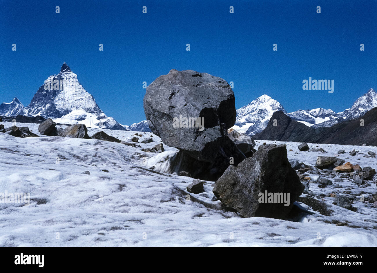 Le glacier du Gorner avec tablette formes et Cervin dans les années 80 ...