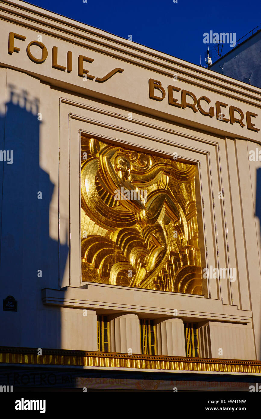 Folies bergère paris Banque de photographies et d’images à haute ...
