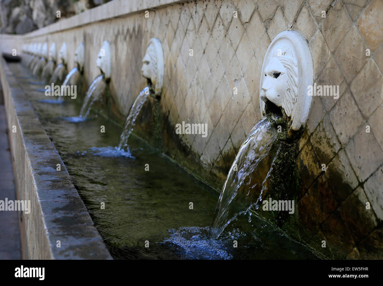 Lion fontaine de spili Banque de photographies et d’images à haute ...
