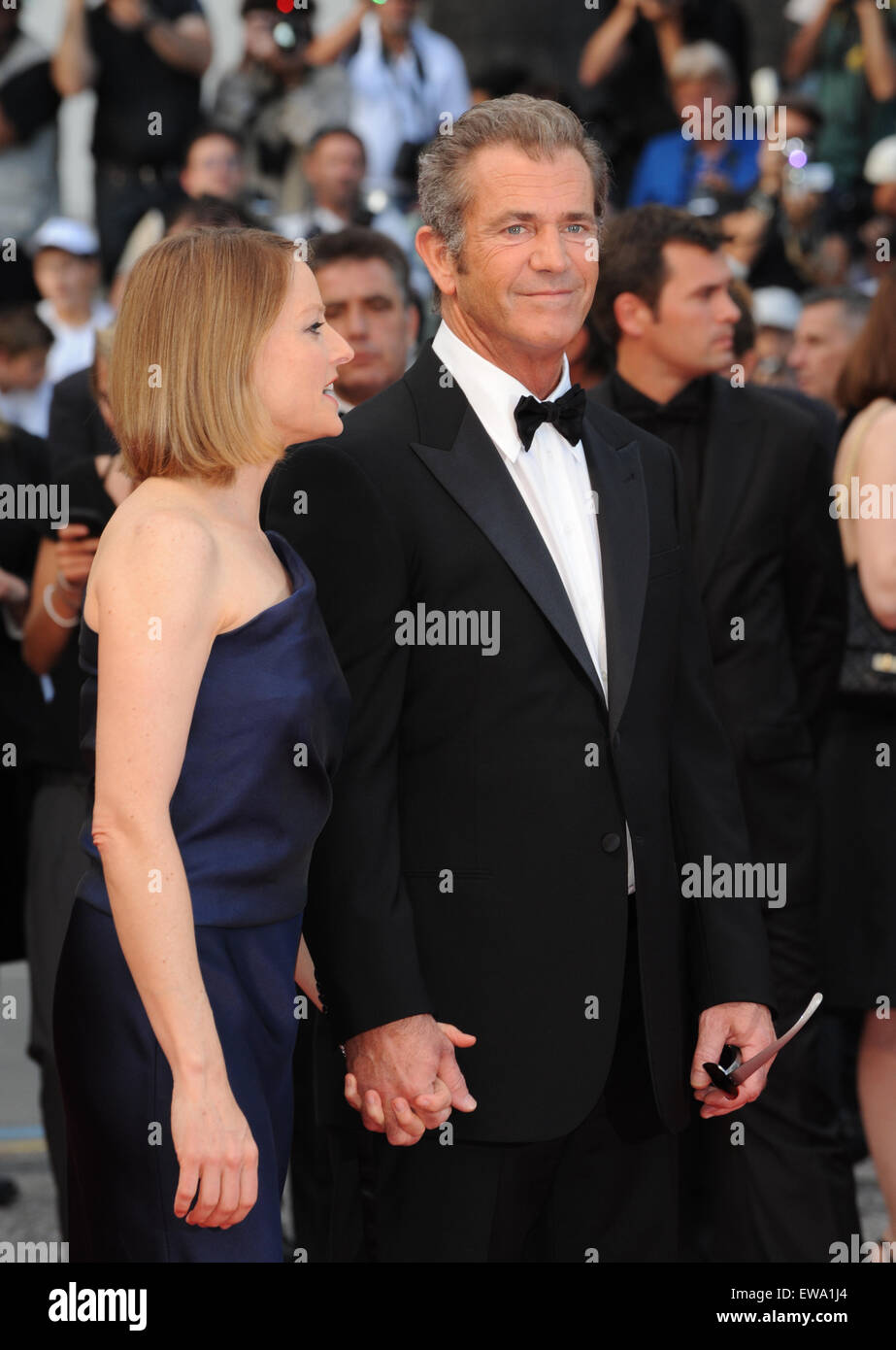 CANNES, FRANCE - 17 MAI 2011 : Mel Gibson et Jodie Foster au gala d ...