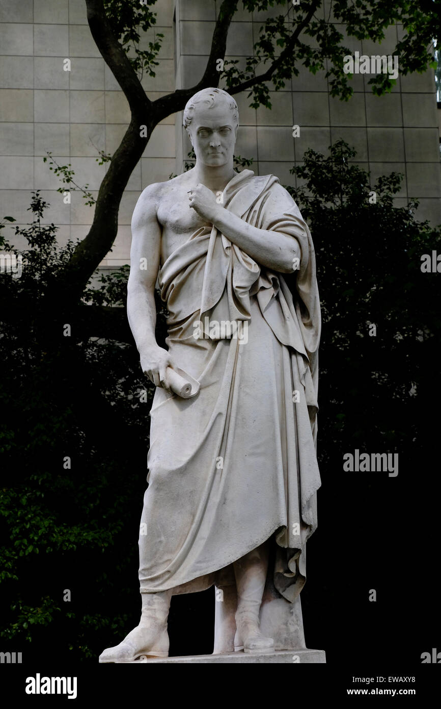 William huskisson statue Banque de photographies et d’images à haute ...