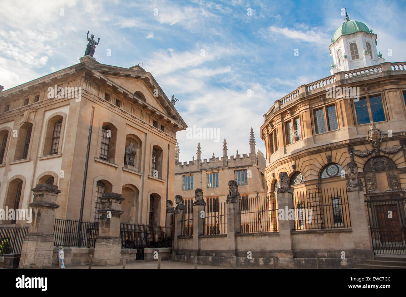 Bâtiment de l'université oxford Banque de photographies et d’images à ...
