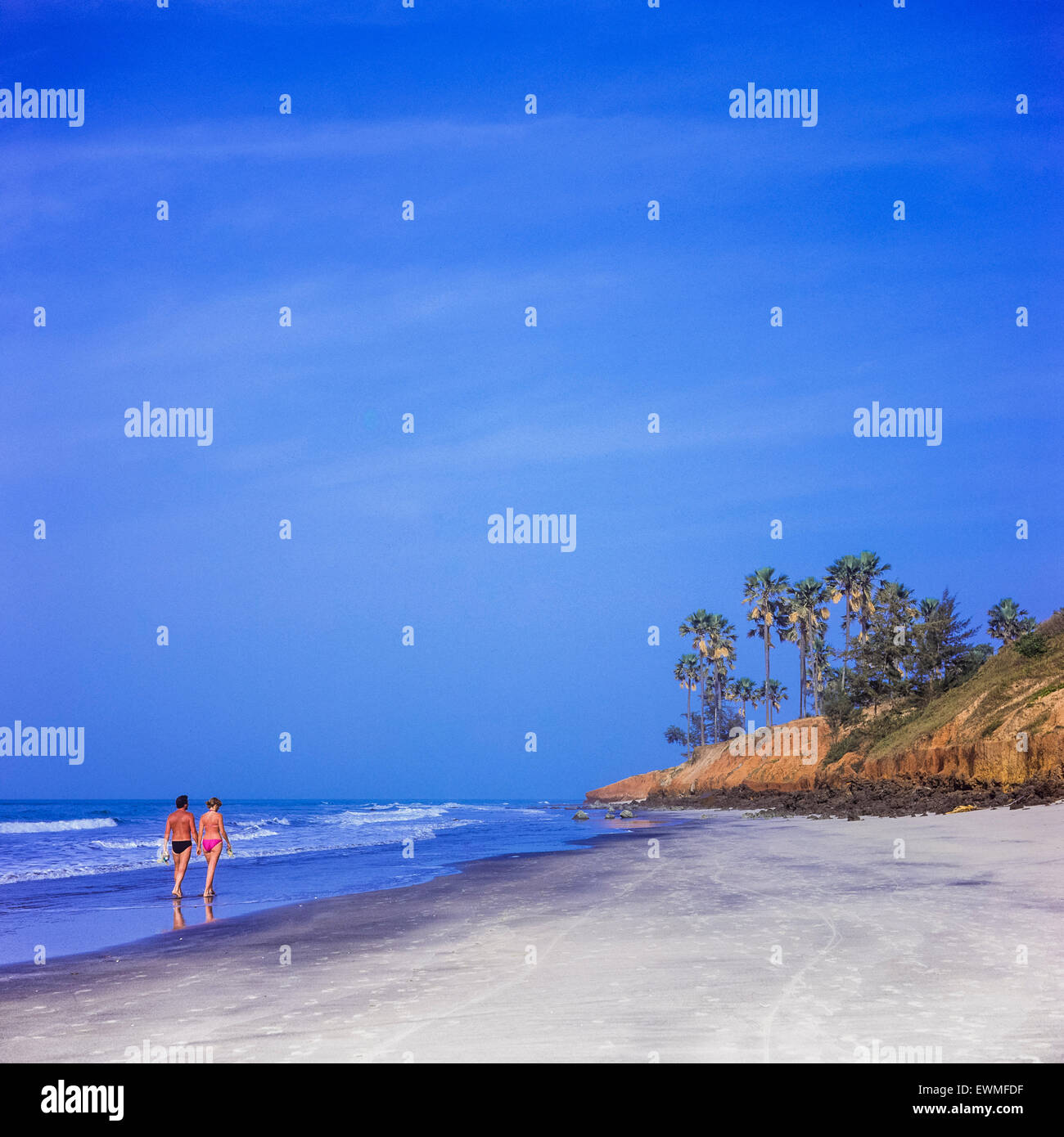 Fajara beach Banque de photographies et d’images à haute résolution - Alamy