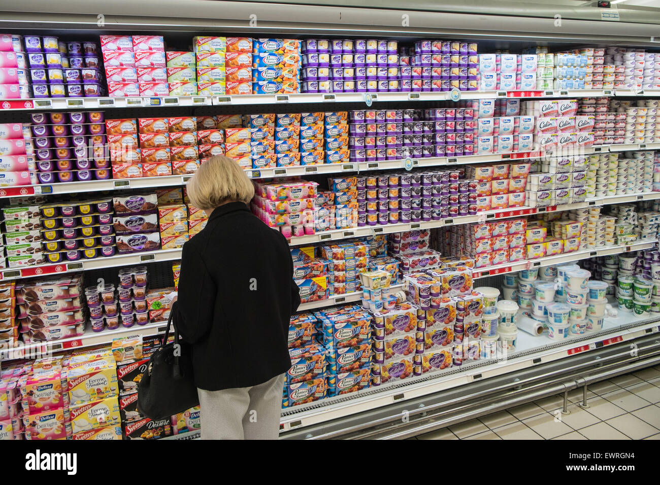 Allée de supermarché france Banque de photographies et d’images à haute ...