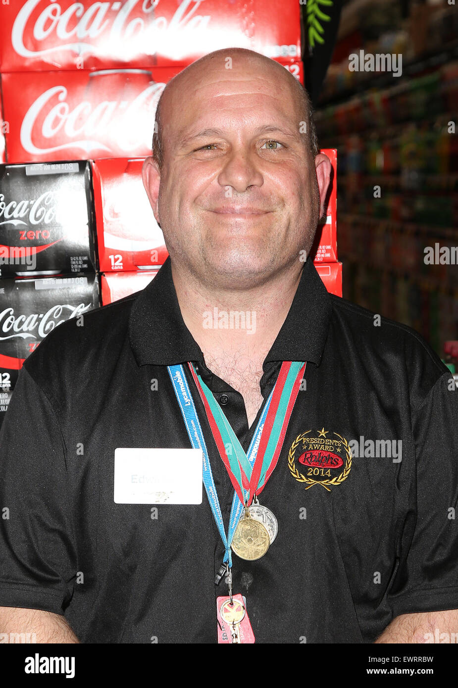 Les Jeux olympiques spéciaux la collecte de donner le coup d'événement ...