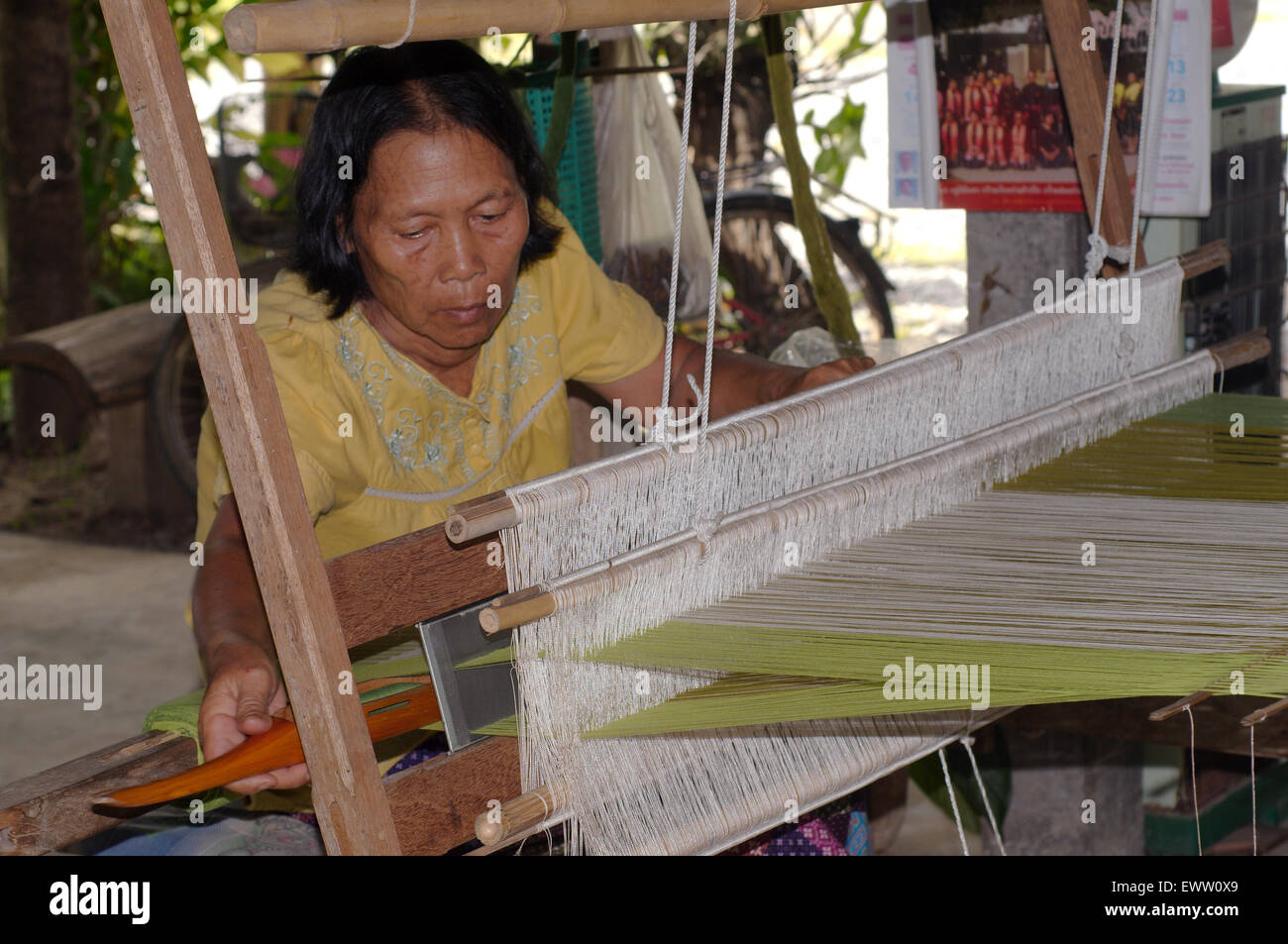 Tai dam woman Banque de photographies et d’images à haute résolution ...