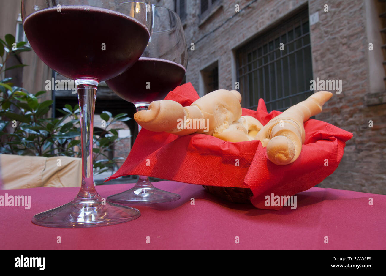 Ferrara en italie Banque de photographies et d’images à haute ...