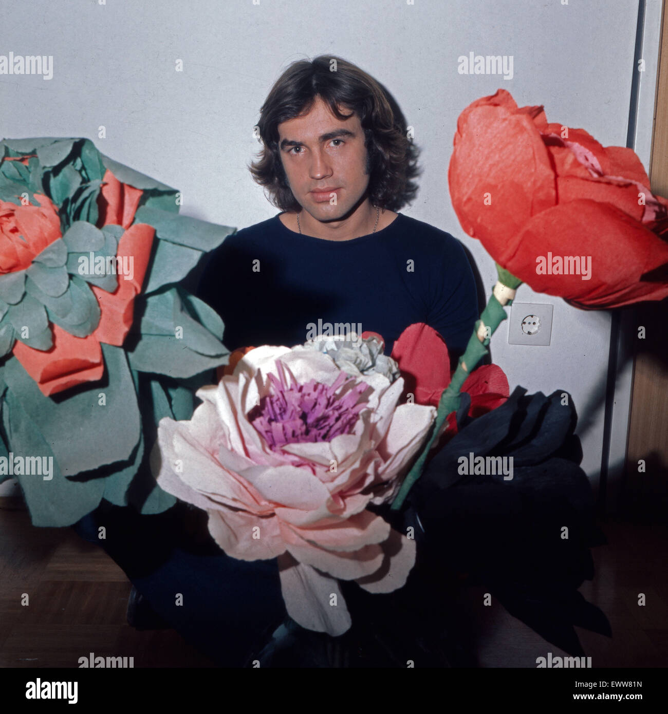 Acteurs et Actrices und der Deutsche Schlagersänger Hans Hass jr ...