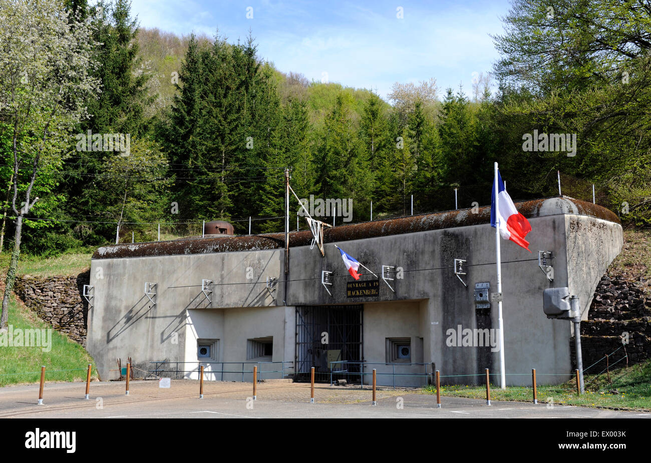 Un ouvrage Hackenberg,19,munitions,entrée ligne Maginot,seconde guerre ...