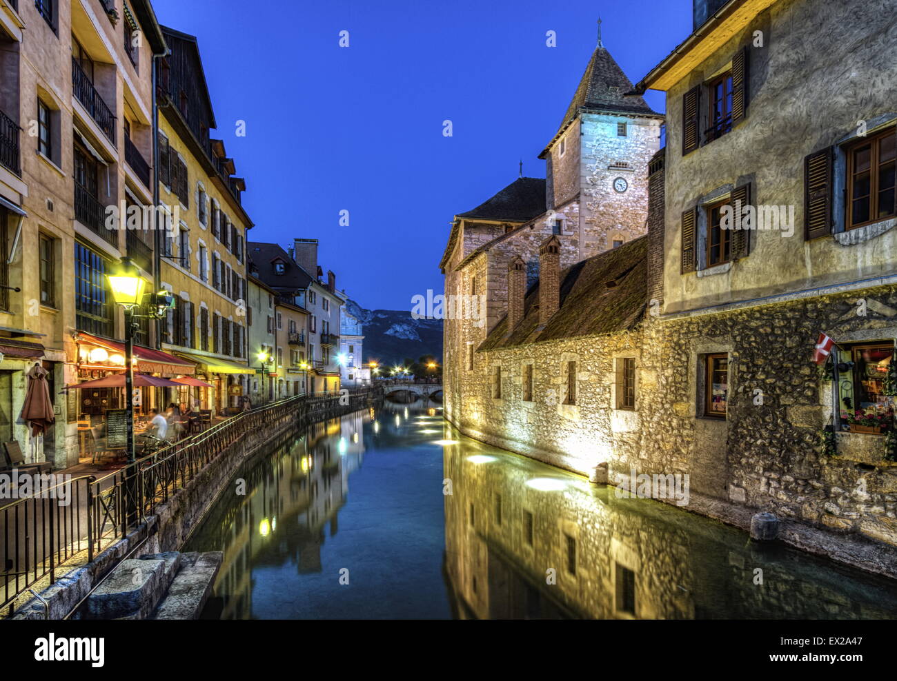 Prison médiévale à annecy Banque de photographies et d’images à haute ...