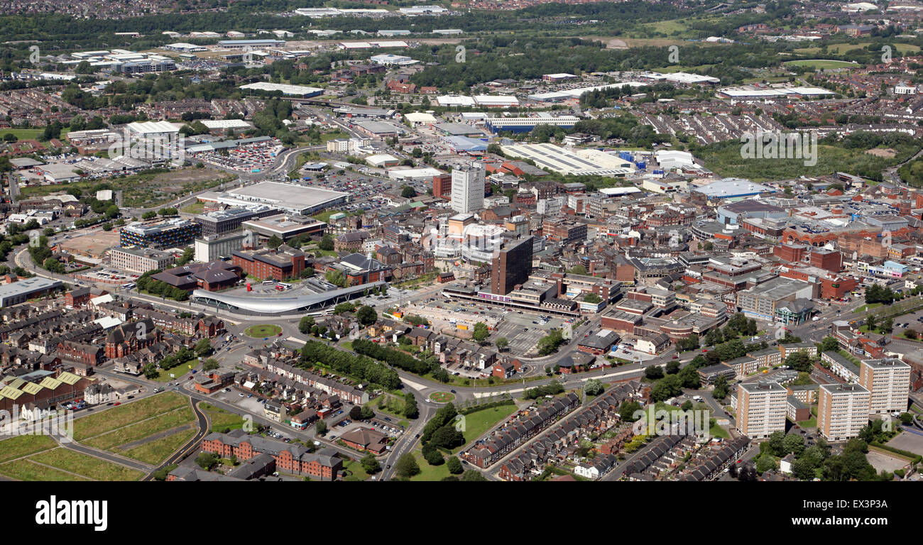 Vue aérienne de Hanley à Stoke on Trent, Staffordshire, Royaume-Uni ...