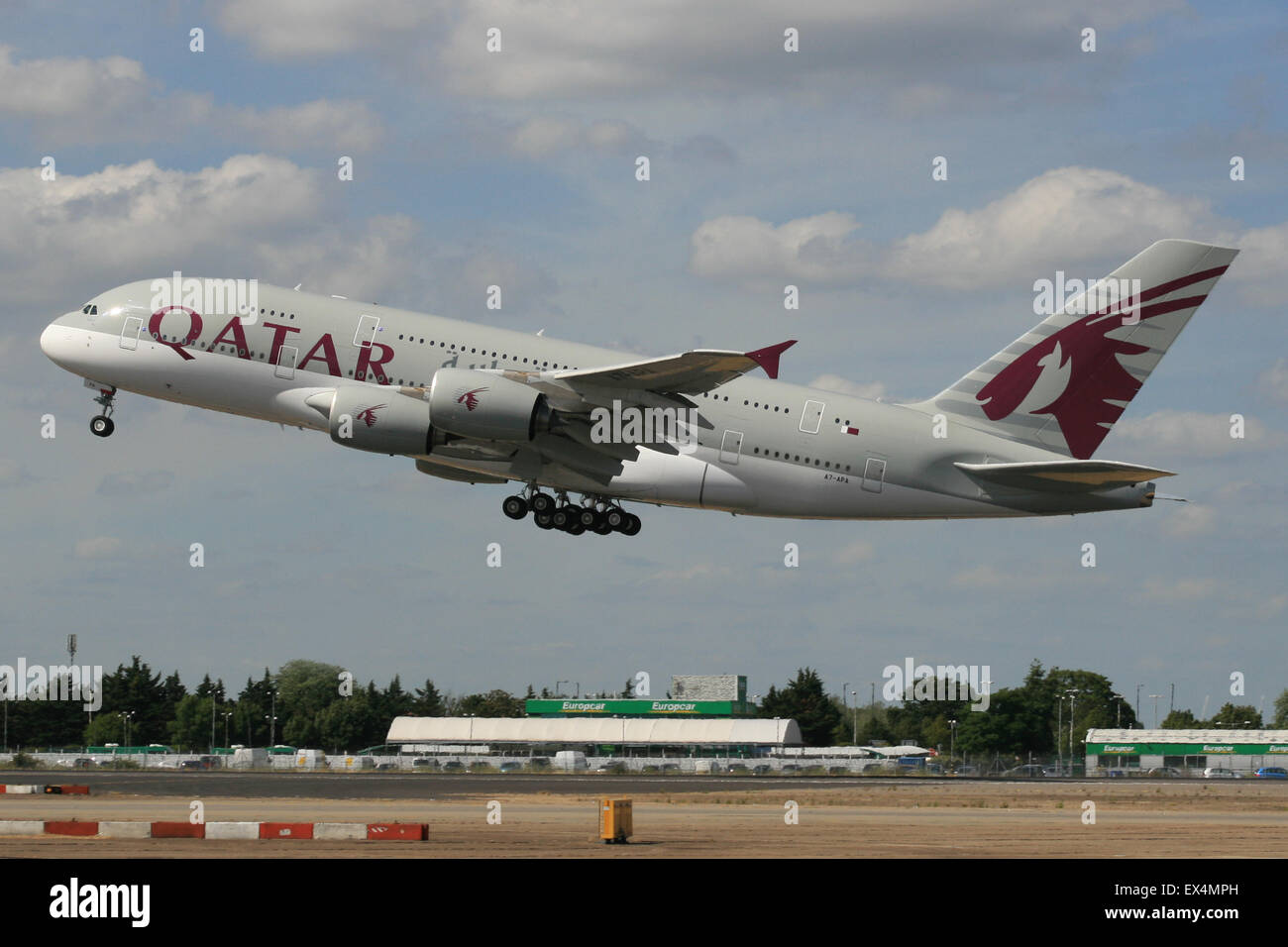Qatar airways a380 Banque de photographies et d’images à haute ...