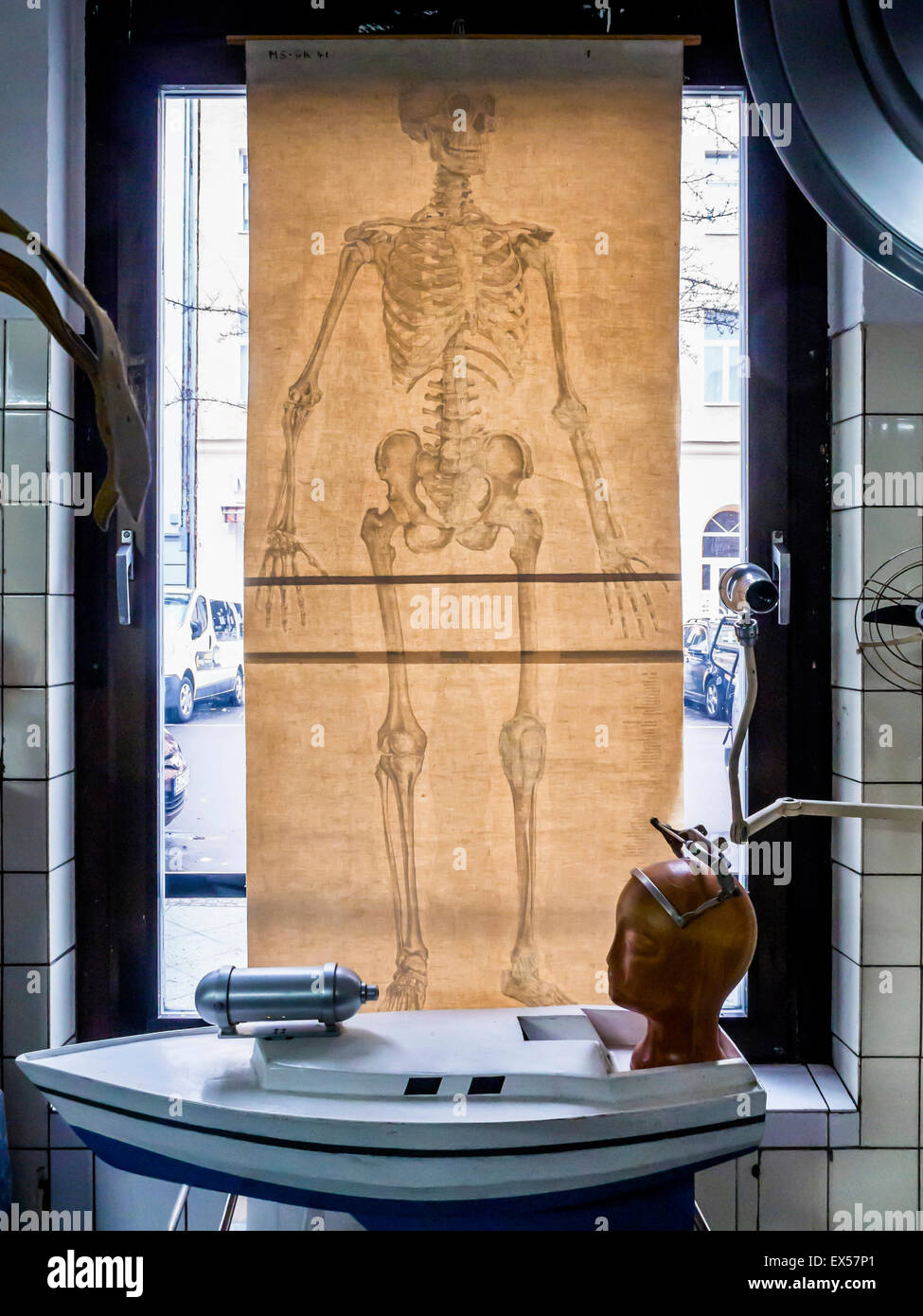 DesignPanoptikum, Berlin Musée surréaliste d'objets industriels ...