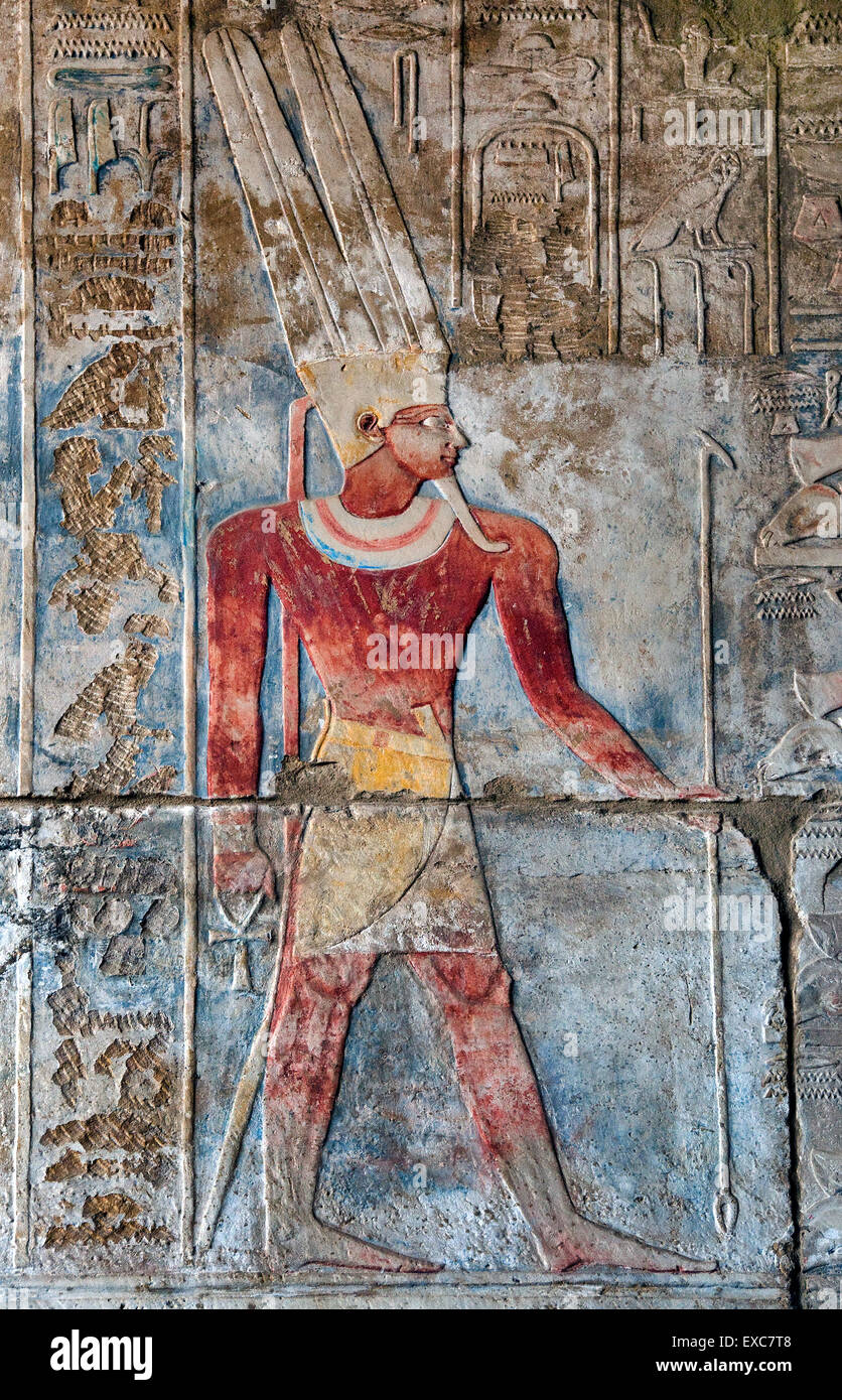 Karnak, Louxor, Egypte. Temple de Karnak sacré pour dieu Amon : le dieu ...