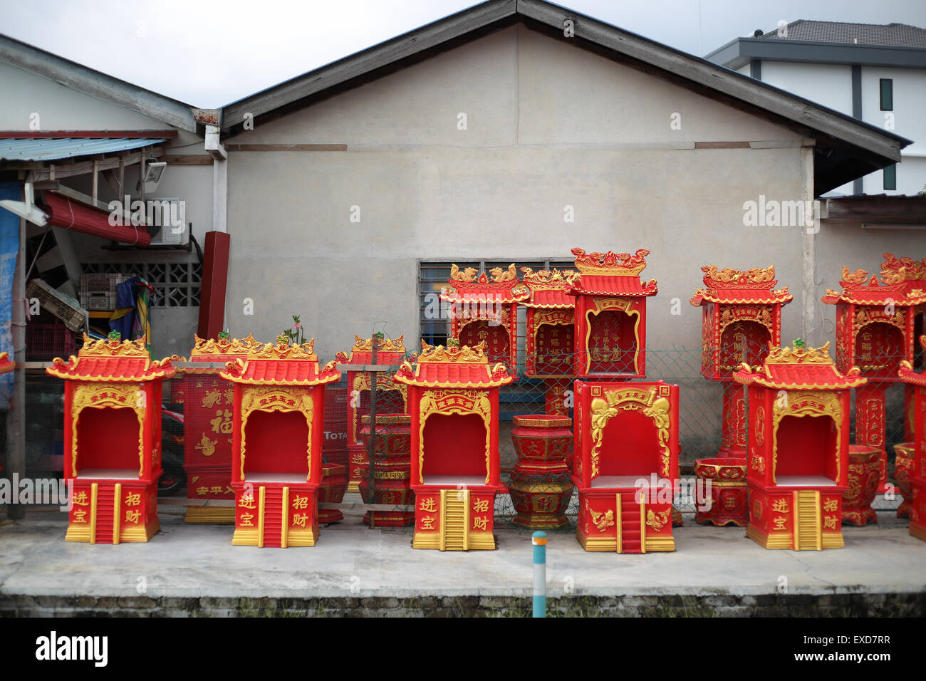 Autel chinois Banque de photographies et d’images à haute résolution ...
