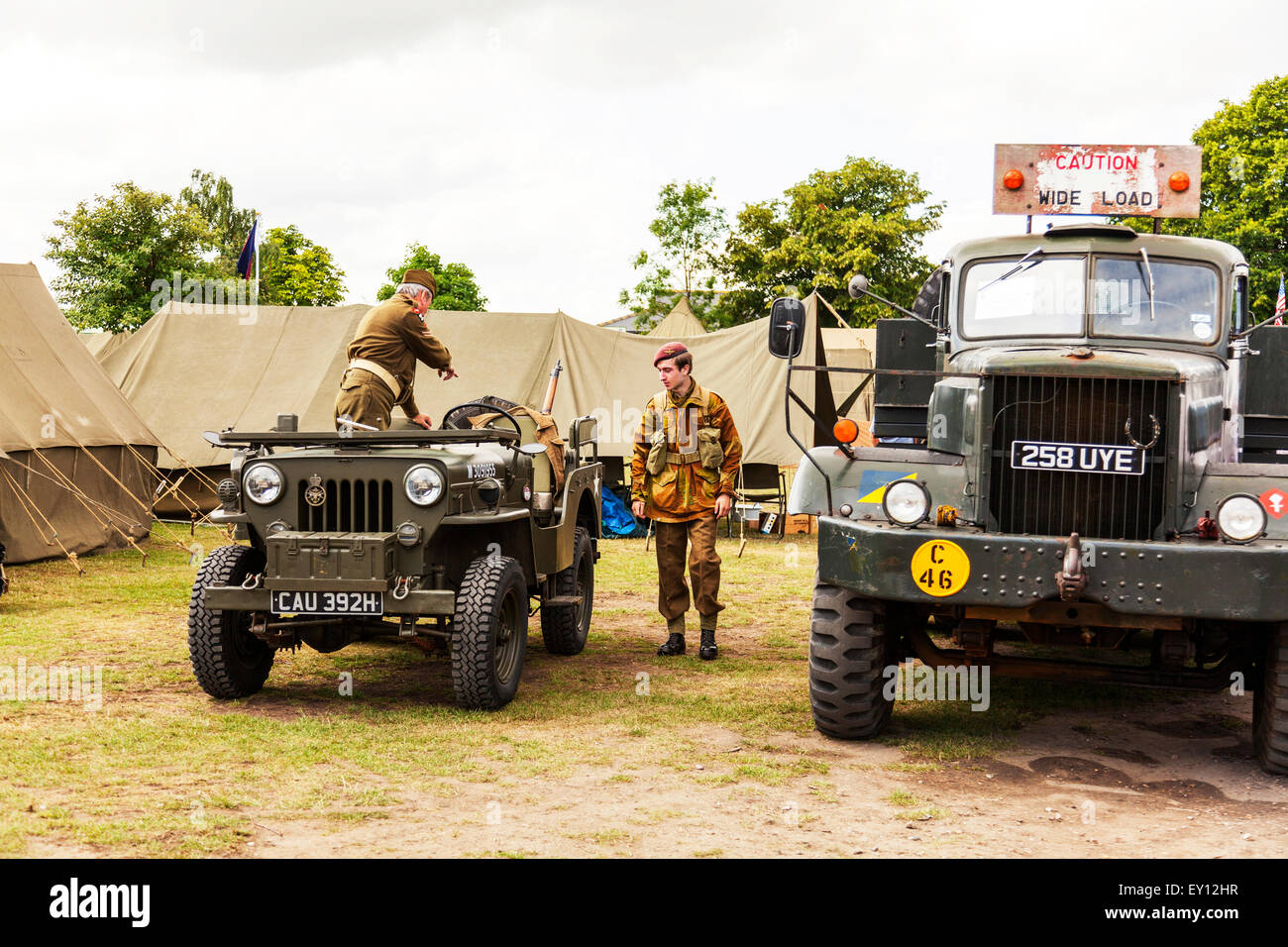 British army jeep Banque de photographies et d’images à haute ...