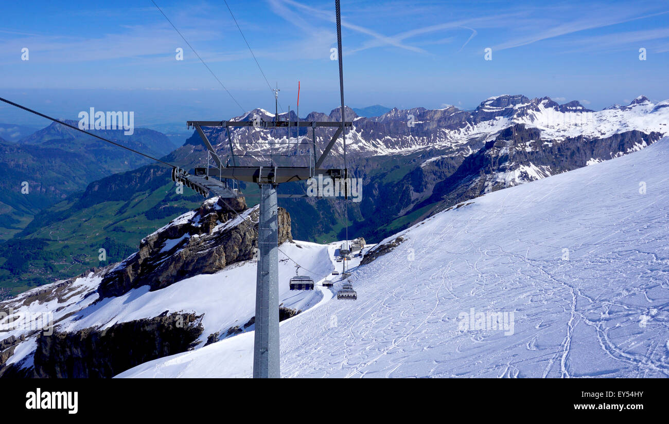 Structure suspendue Banque de photographies et d’images à haute ...