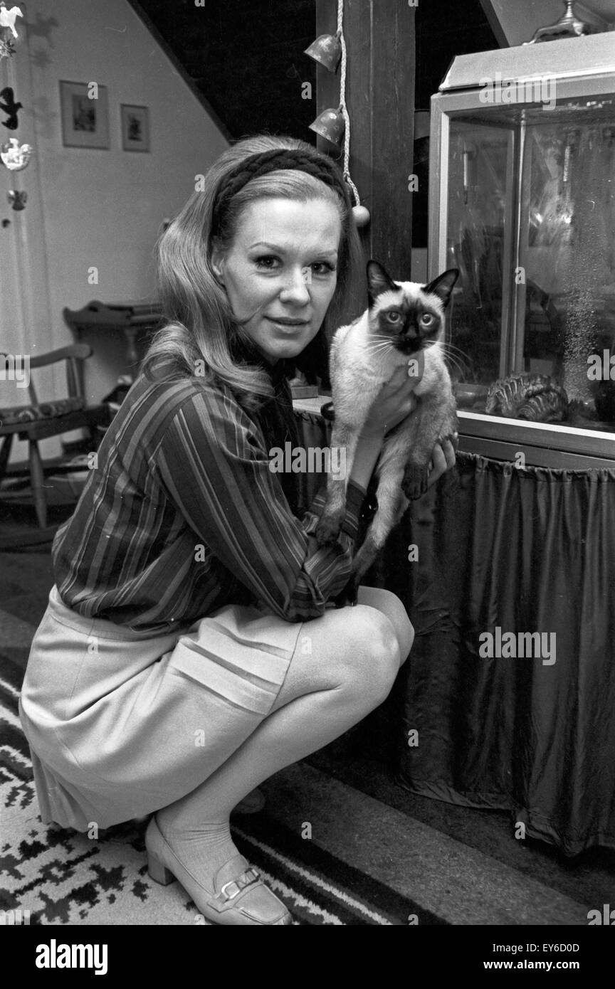 Deutsche Schauspielerin und Synchronsprecherin Ingrid van Bergen ...