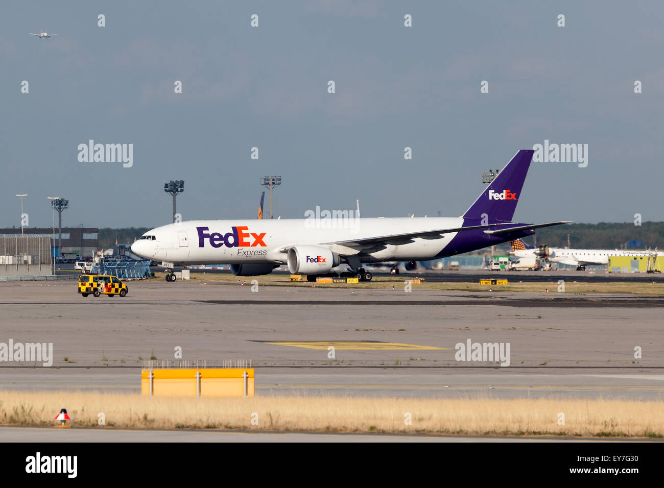 Fedex express aircraft Banque de photographies et d’images à haute ...