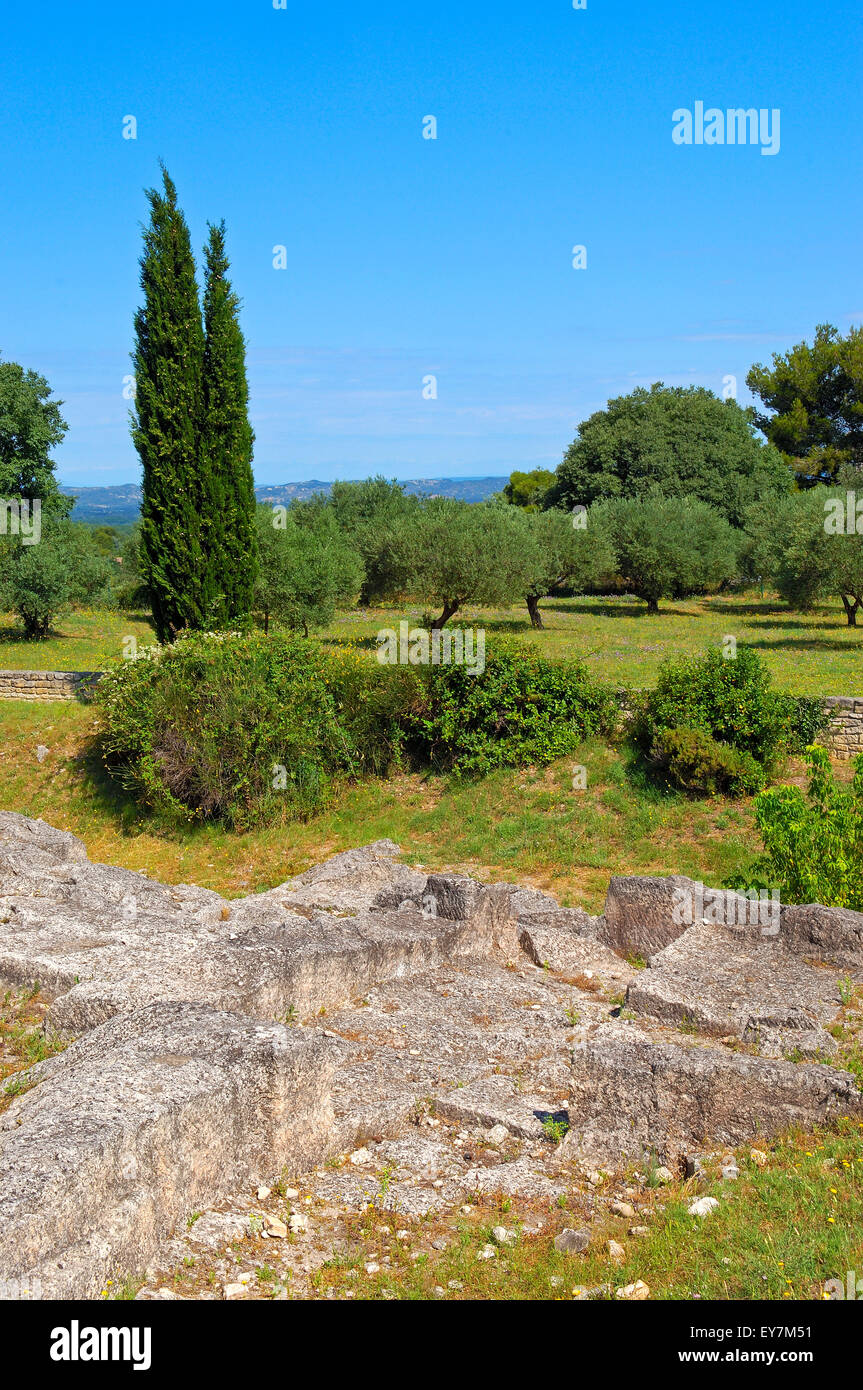 Glanum Ruines Romaines St Remy De Provence Banque d'image et photos - Alamy