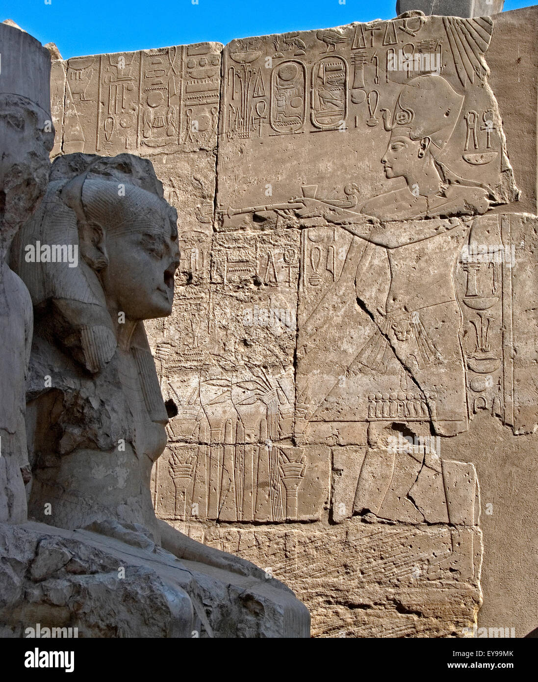 Horemheb temple Banque de photographies et d’images à haute résolution ...