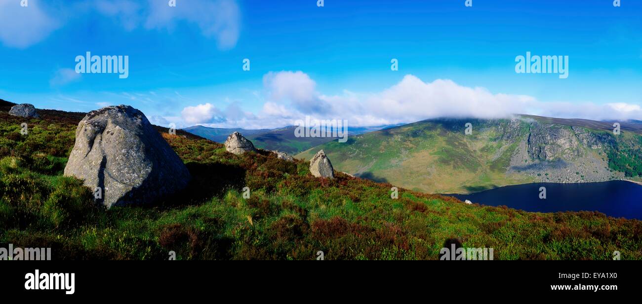 Luggala montagne Banque de photographies et d’images à haute résolution ...