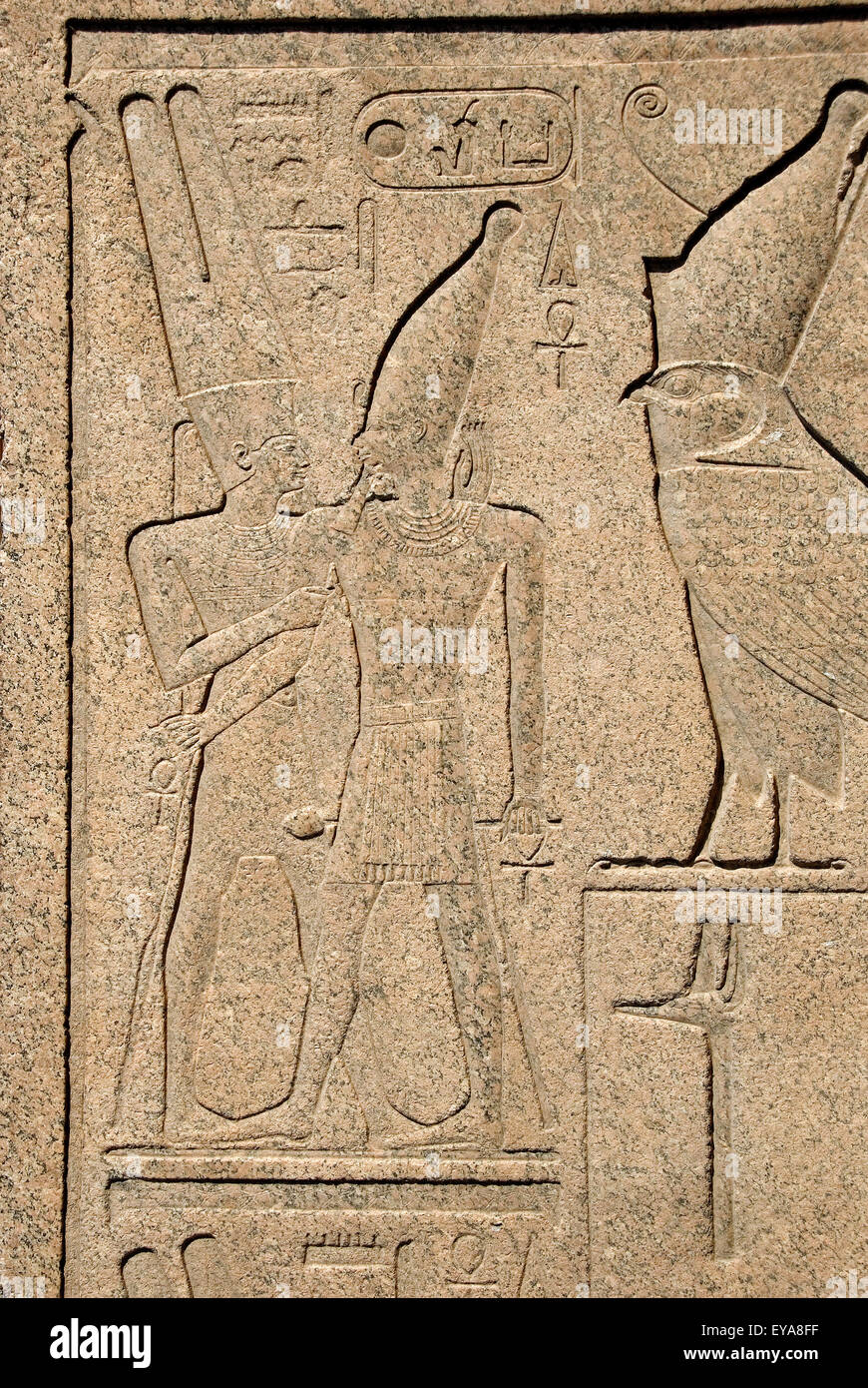 Karnak, Louxor, Egypte. Temple de Karnak sacré pour dieu Amon : le dieu ...