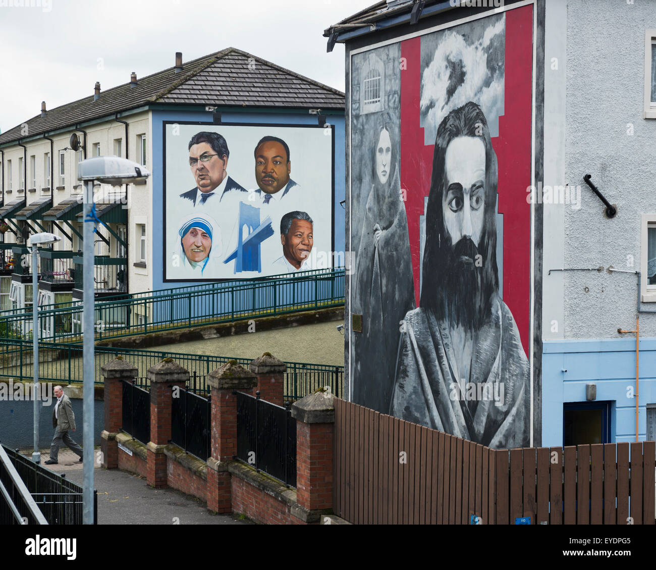 Hunger striker raymond mccartney mural Banque de photographies et d ...
